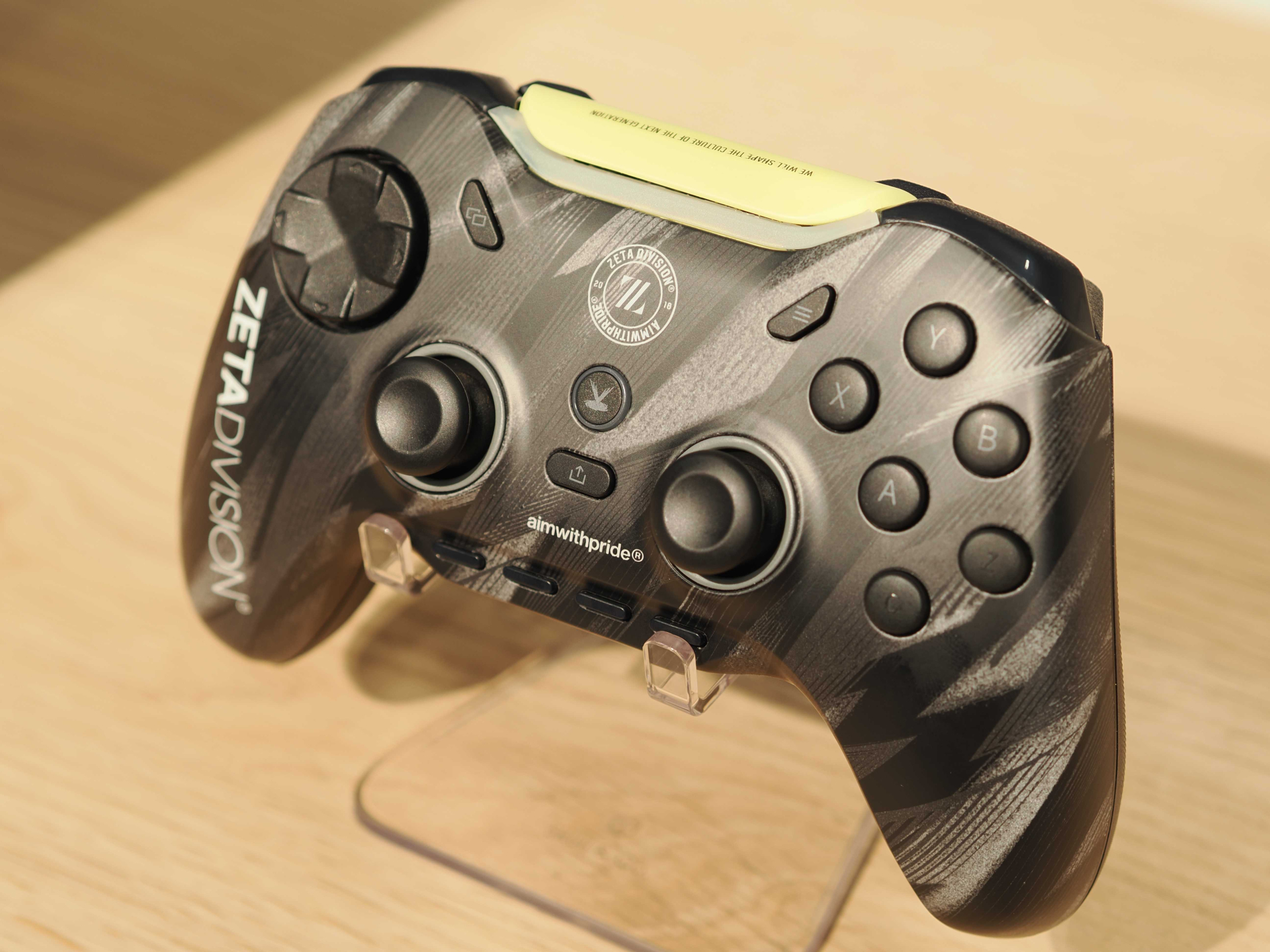 AndGAMERの新製品発表会「AndGAMERメディアデイ」が開催。人気ストリーマー・k4senが語る「GENESIS」の魅力 - ゲームウィズ